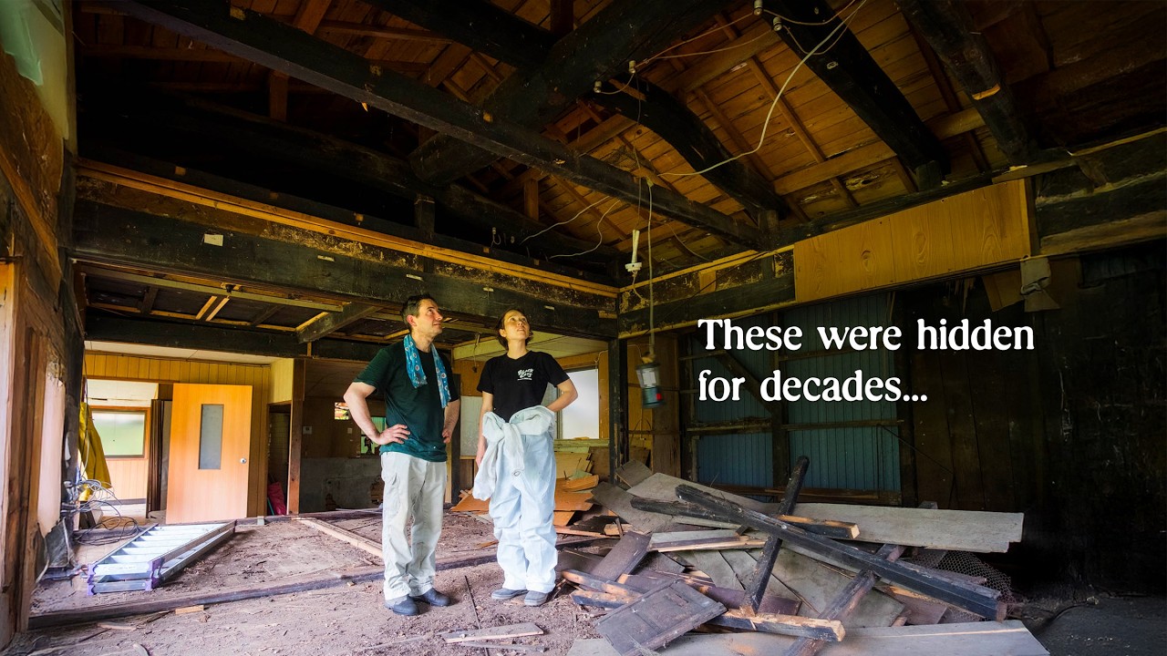 We Opened the Ceiling in Our 150-Year-Old Japanese House (Ep.8)