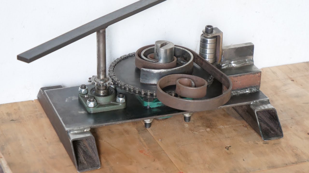 Make A Metal Scroll Bender | Simple Homemade Scroll Bender | DIY