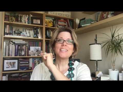 3 Minute Lesson: How to do a Personal SWOT Analysis.