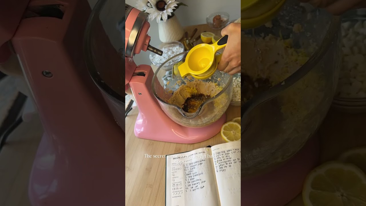 levain bakery copycat lemon white chocolate chip cookies 🍋 I’m baccckkk with another Levain copycat
