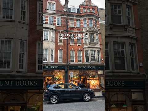 LONDON BOOK SHOPPING PART 1 #booktube #booktok #bookshopping #bookstore #booklover