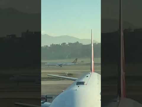 #swiss001landing Izmir Adnan Menderes Takeoff A321