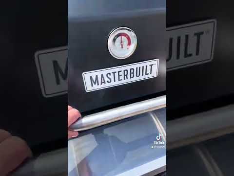 Maiden voyage of the Masterbuilt Gravity Series 800 #bbq #smoker