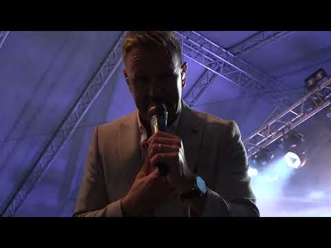 Mike Denver at Monaghan Country Music Festival 2024