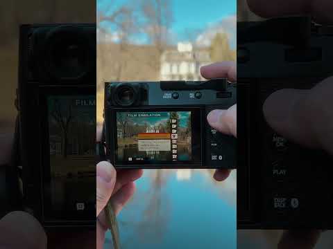 FujiFilm X100VI hands-on film simulation review