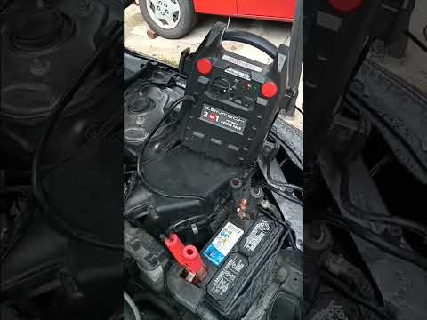Cen Tech 3 in 1 portable power pack / Jump Start Car