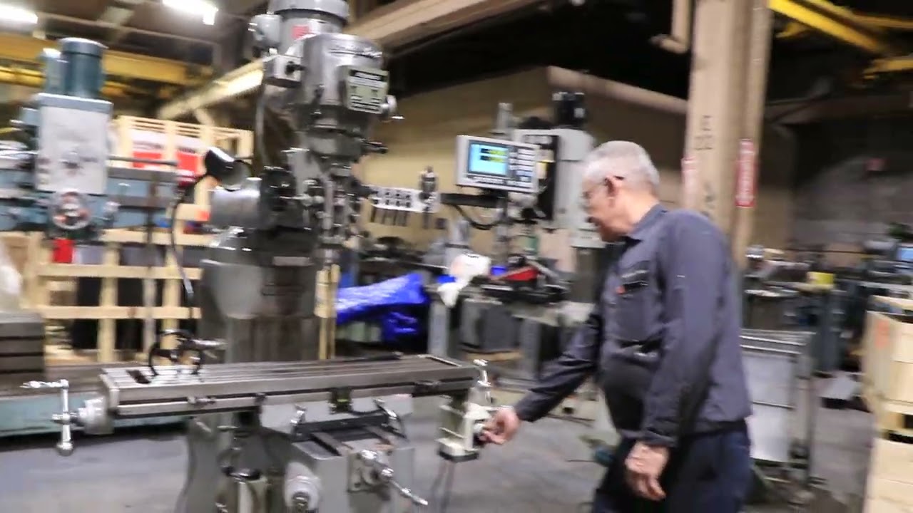 BRIDGEPORT HYBRID VERTICAL MILLING MACHINE