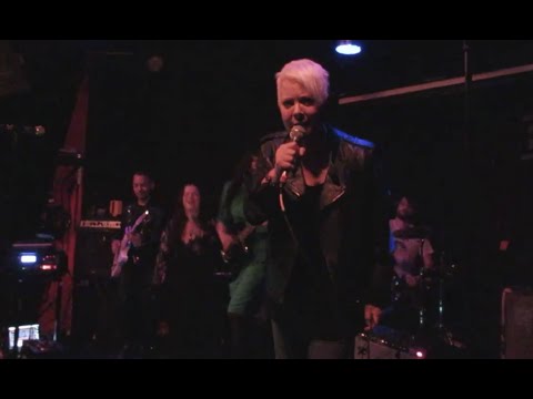 Cindy Wilson and Olivia Jean Hero Worship B-52s