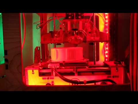 MakerBots Making Things in The Botcave