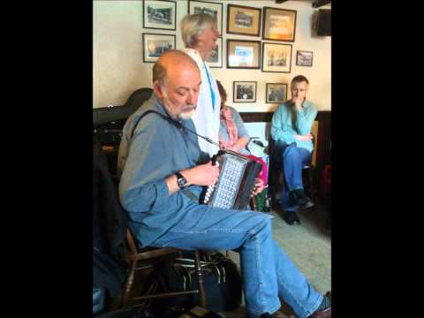Annie Dearman and Steve Harrison sing Barking Town – intheboatshed.net