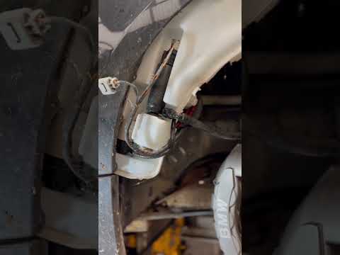 BMW Washer Pump Issues 💦 #ytshorts #shorts #cars #BMW