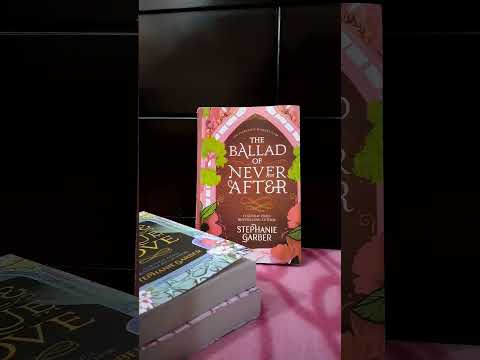 📚 Once Upon a Broken Heart book series by Stephanie Garber