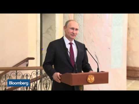 Putin Needs Neither War Nor Peace in Ukraine Bloomberg Business
