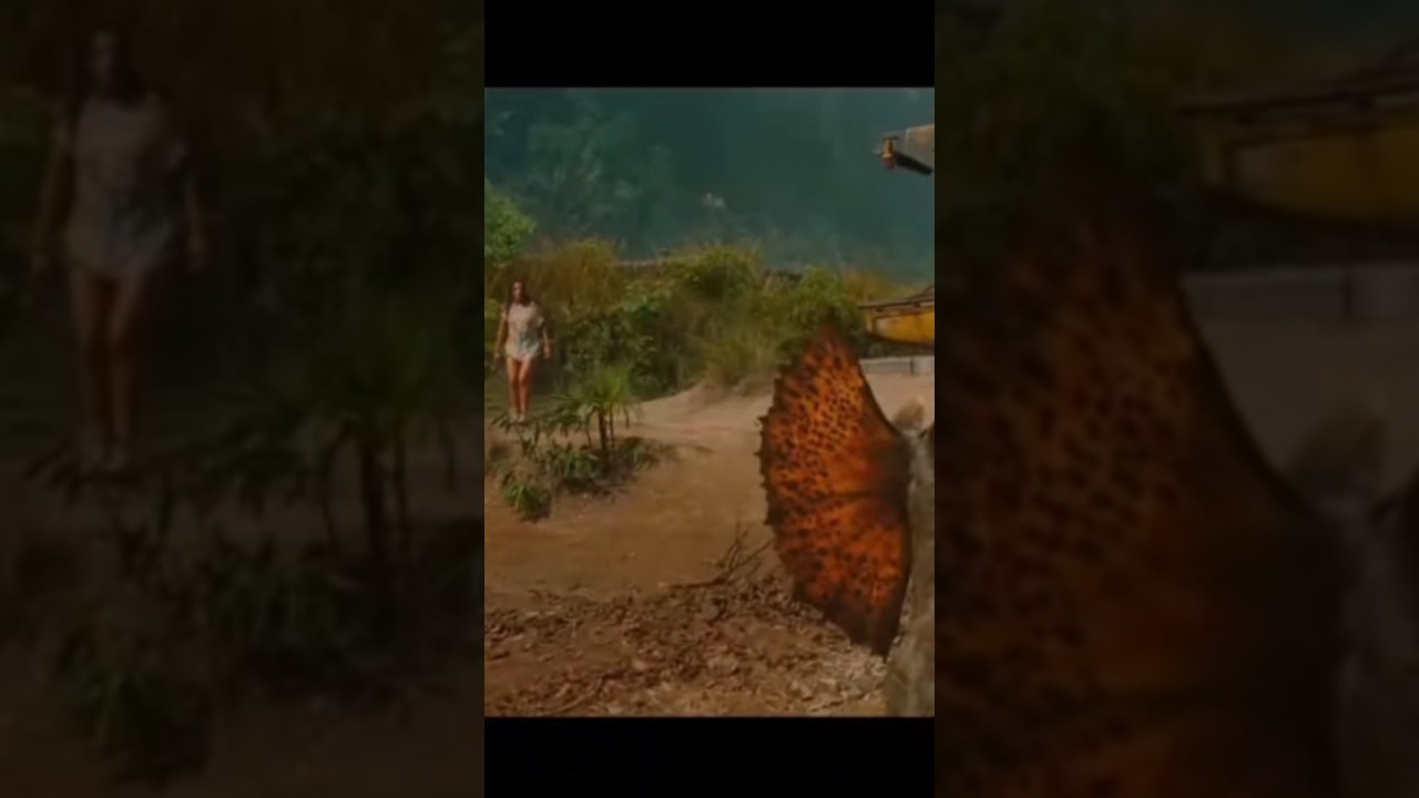Luna Blaise and... an adult Dilophosaurus?