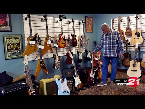 instruments stolen from Downtown Redmond Art and Music store