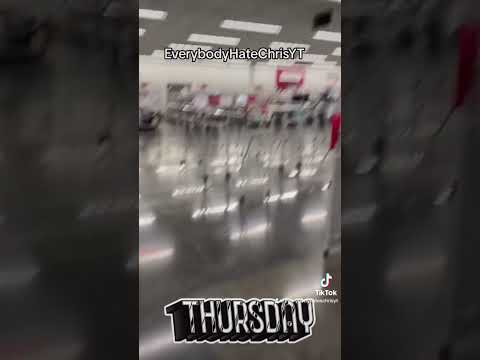 I think Burlington Coat Factory is going to close for good . #youtubeshorts #everybodyhateschris 