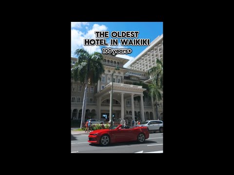 The OLDEST hotel in Waikiki #WaikikiTrolley #shorts #hawaii #MoanaSurfrider