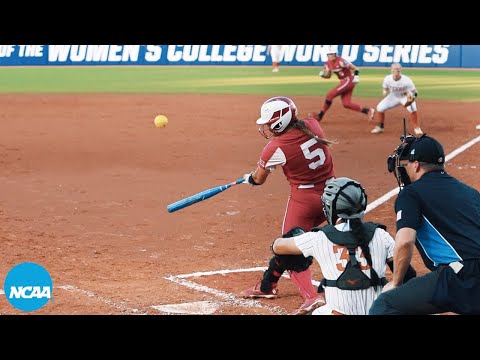 Oklahoma softball's dominant Game 1 win, from field level