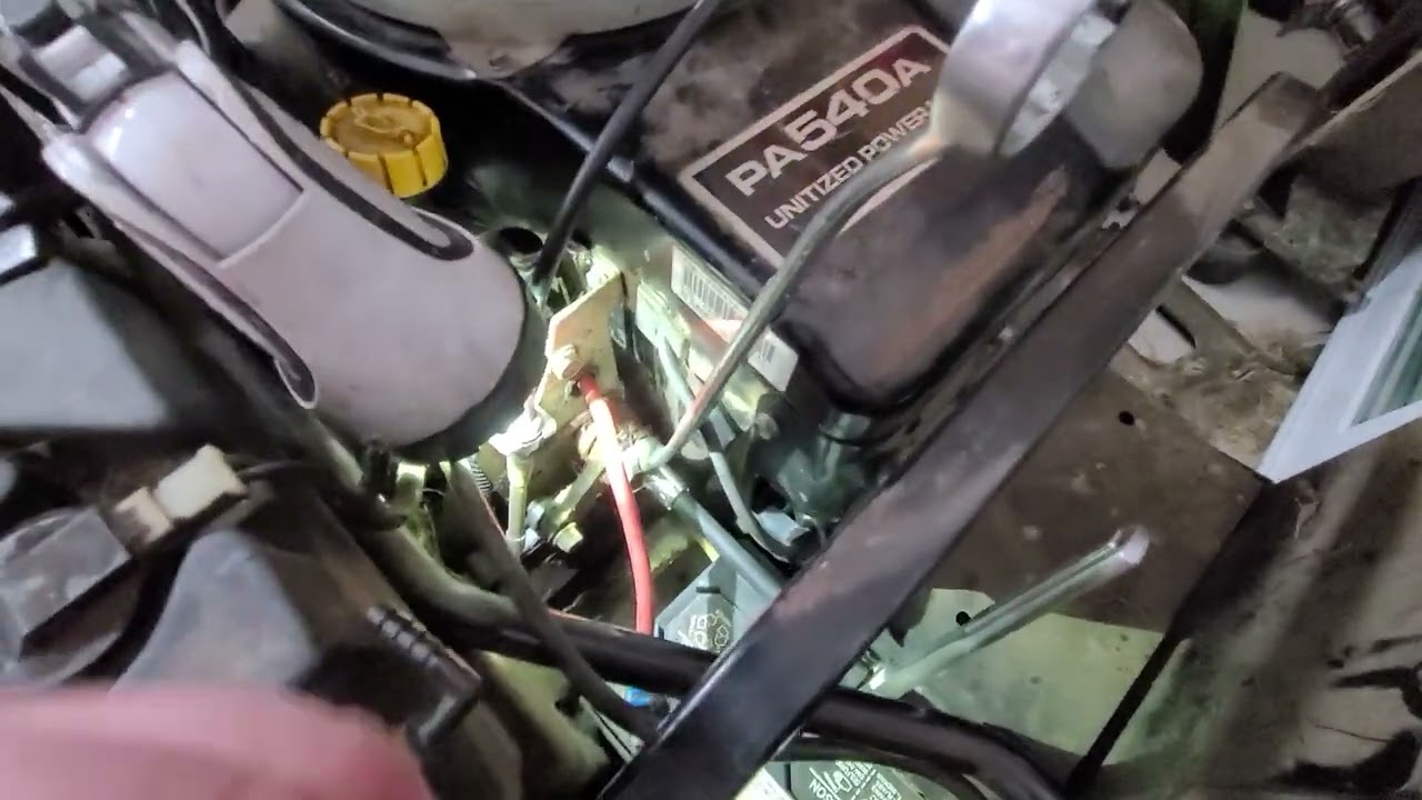 John Deere F525 transmission adjustment
