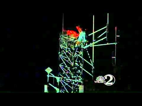 Officials: Man Climbs Police Radio Tower