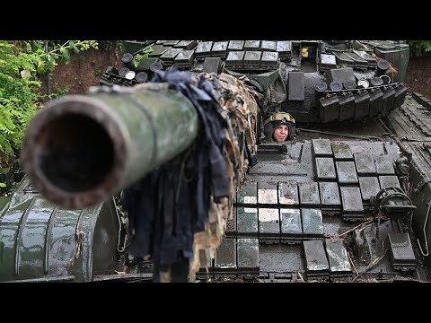Ukraine war: Huge new weapons package, Zelenskyy visits front line, Russian spies
