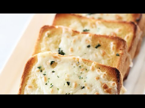 Garlic bread recipe | Cheesy garlic bread by Sammy #sammyfood #garlicbread