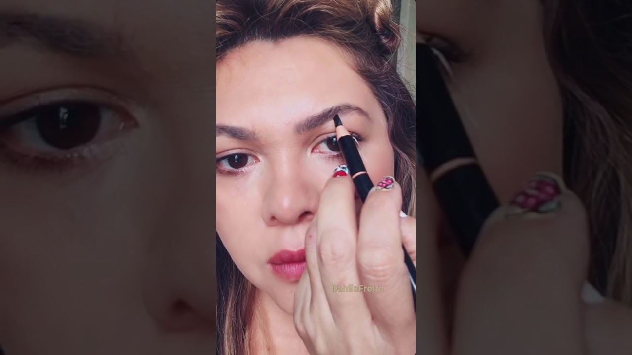 sobrancelhas -lápis dermatográfico