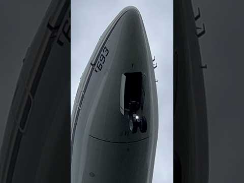 BOEING C-40A CLIPPER