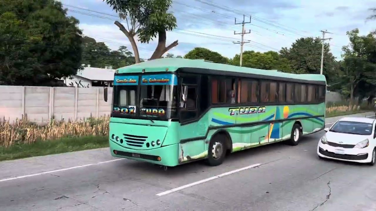 Rosmo Premier del la ruta 201