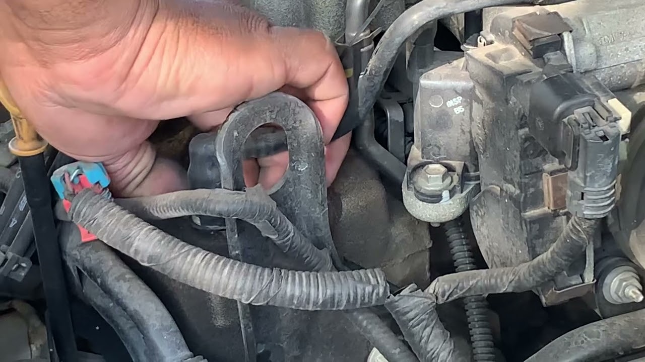 2006-11 Buick Lucerne cxl 3.9L  changing the canister purge valve