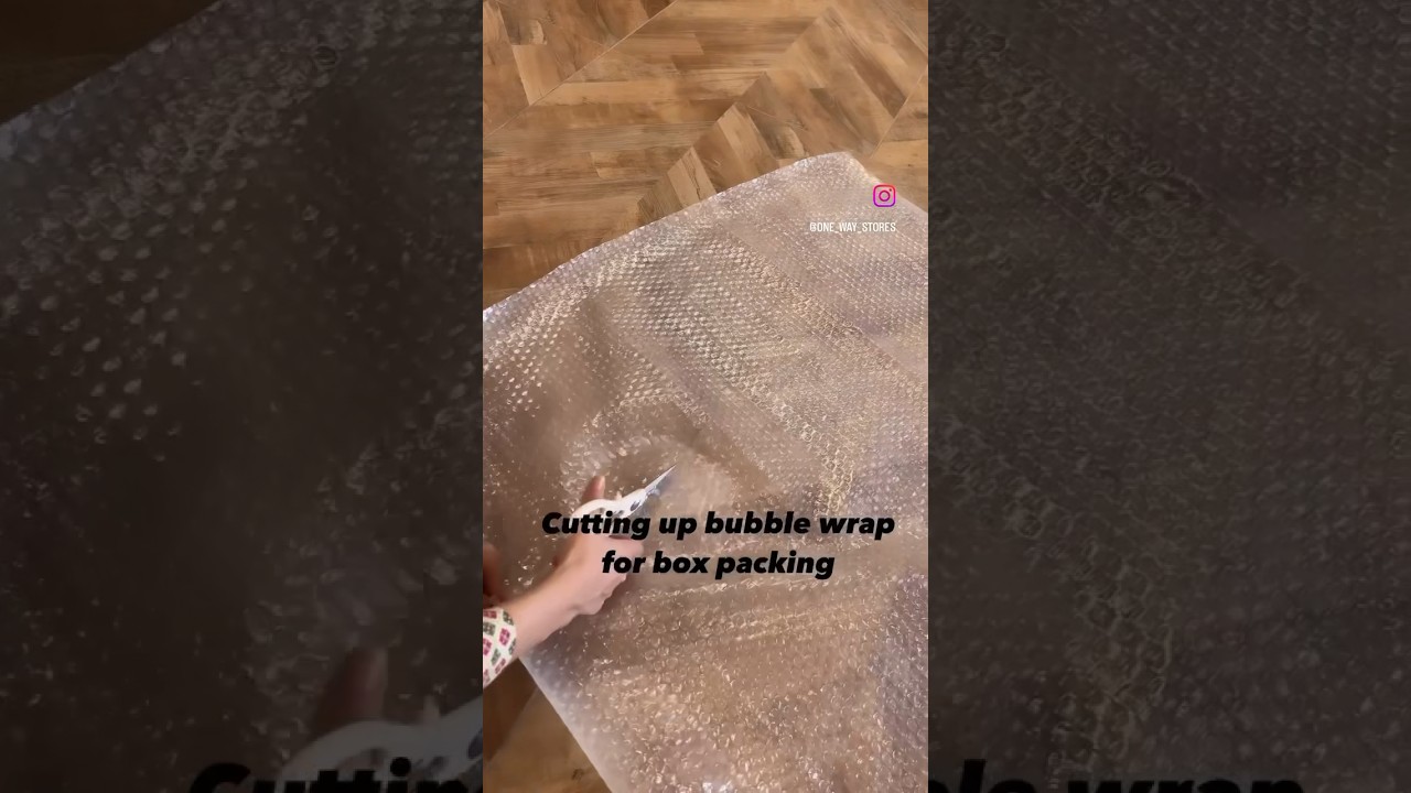 Quick Bubble wrap cutting for Order packing. #asmrsounds #uvlamp #uvgel #gelnailstickers