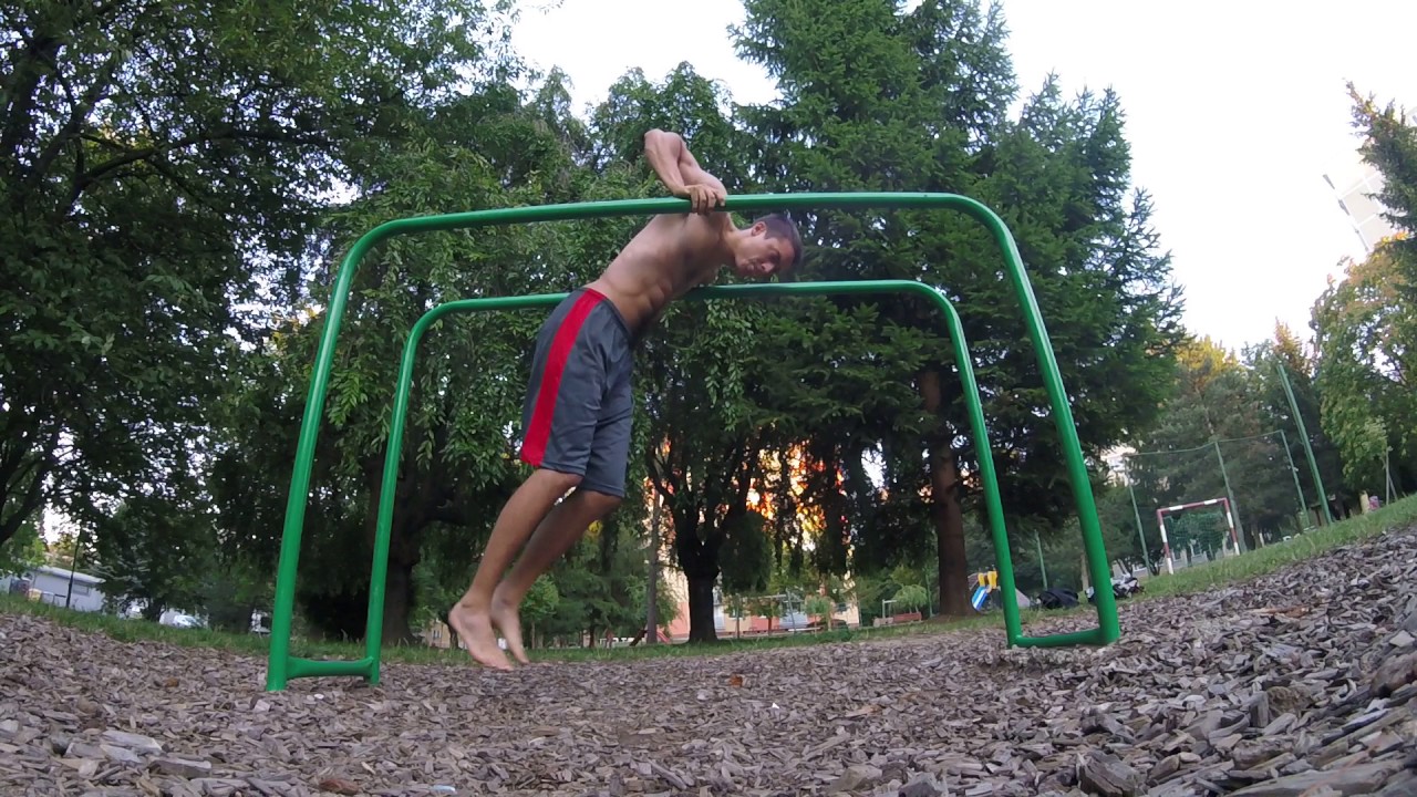Gen W: Parallel bars freestyle set