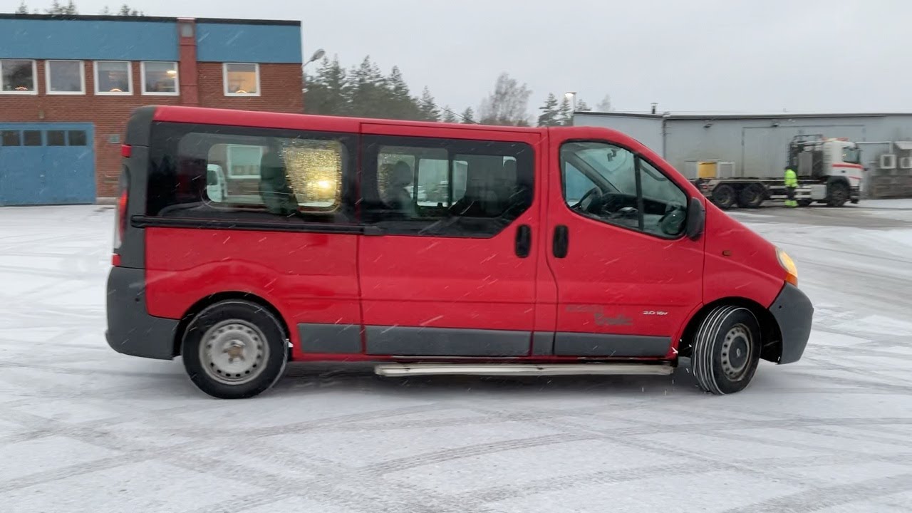 Minibuss Renault Trafic, Säffle, Klarav