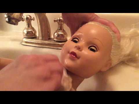 Fixing A Madam Alexander 18 Inch Doll (Adult Doll Collector)