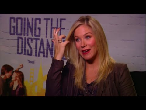 Local doctor says Christina Applegate's tweet about MS diagnosis brings attention to disease