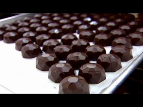 Eat more chocolate, become more thin?