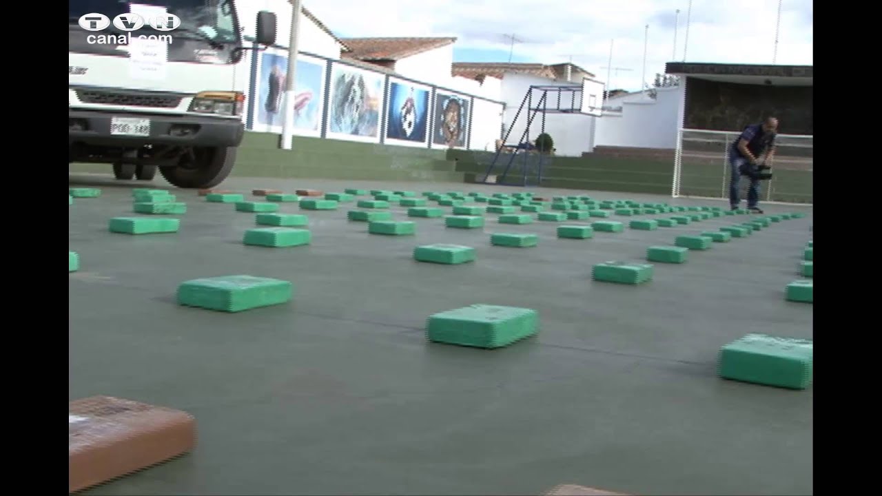 Policía antinarcóticos de Imbabura decomisa 250 kilos de cocaína. (Noticias Ecuador)