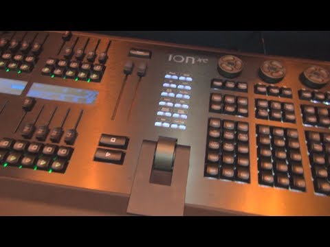 ETC ION xe 20 INCLUDES FLIGHT CASE | Reverb