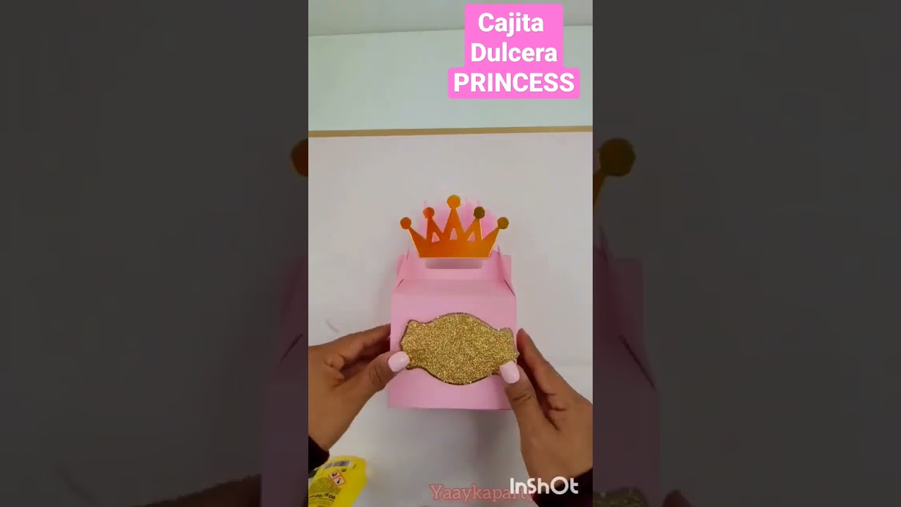 Princess cajita dulcera  Moldes gratis #cajitapersonalizados #decorationideas #yaaykaparty #htvront