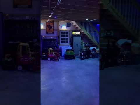 Garage man cave #mancave #garage#football#basketball#youtubeshorts #subscribe