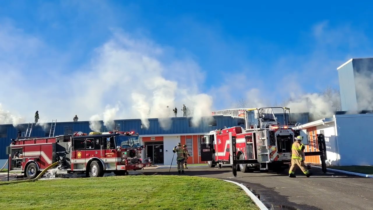 Firefighter Hurt In Bensalem Business Fire – Delaware Valley News