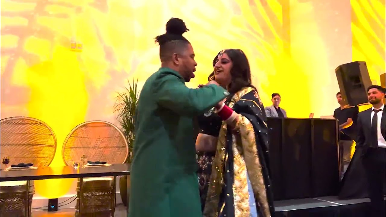 Blanco Urban Venue - Vibrant Wedding