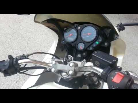 Honda Hornet S 2001 walk around