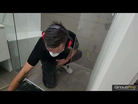 Easy Full Shower Makeover: Want to Make Your Shower Look Fantastic and New Again?