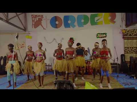 Christmas Presentation by Street Children under the Care of Divine Word ...