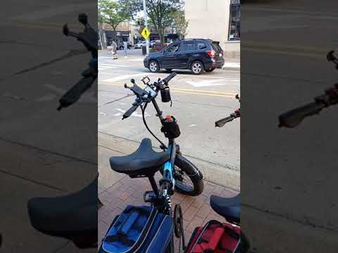 Lectric 2.0 in Royal Oak, Michigan. Dinner date on the Ebike