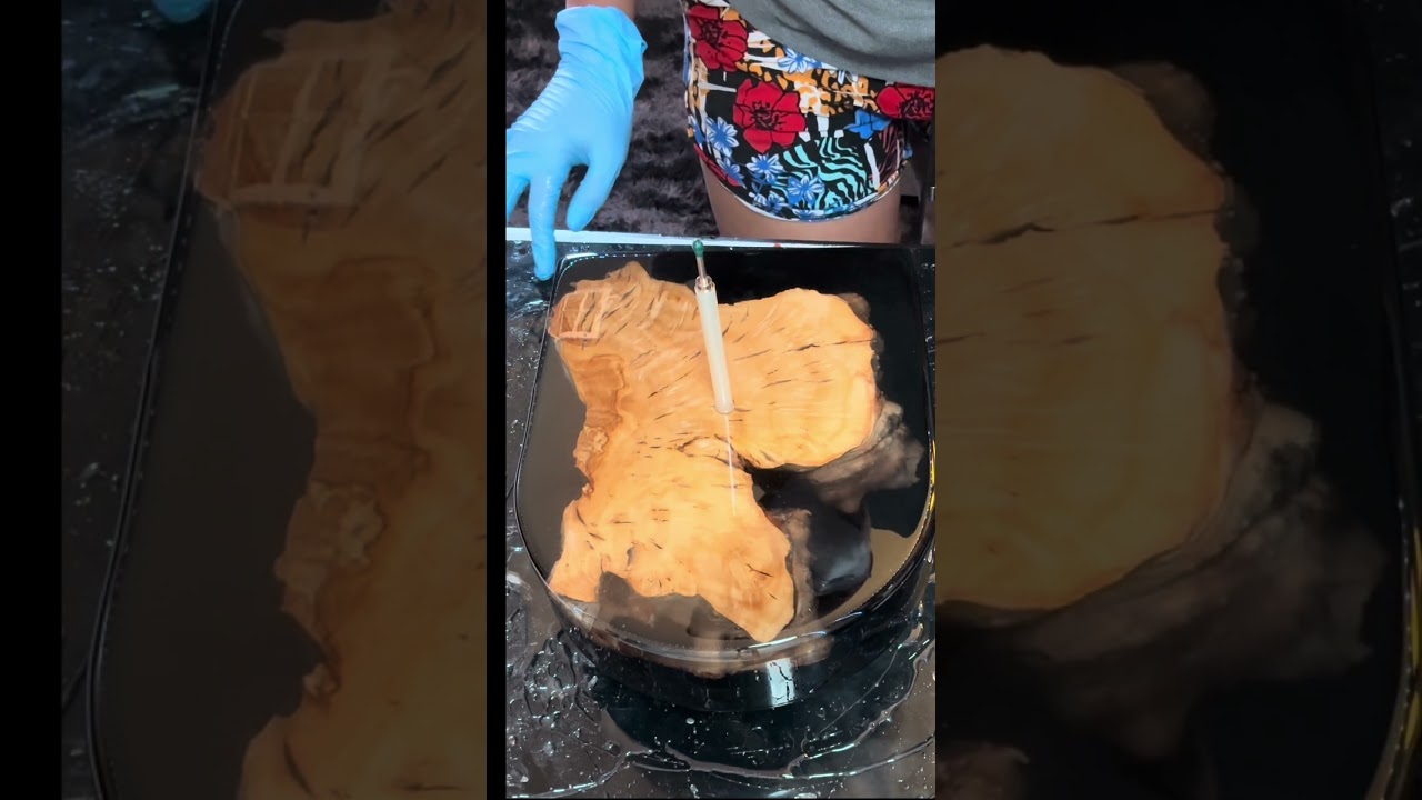 Making a Resin/Olive Wood clock! #diy #smallbusiness #woodclock #woodworking #wooddecor #olivewood