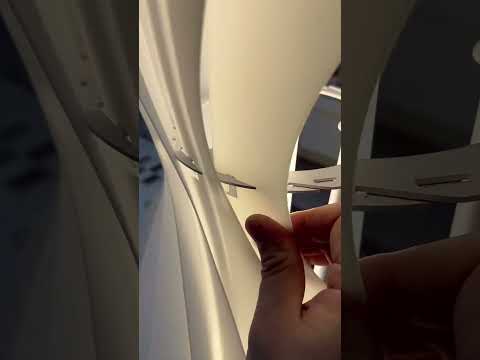 Vapor Floor Lamp@metavaya