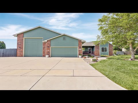 NEW LISTING: 2557 E Saint Andrew Ct Goddard KS 67052