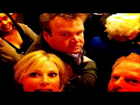 'Modern Family' Cast Eric Stonestreet, Jesse Tyler Ferguson and Julie Bowen Stuck in Elevator